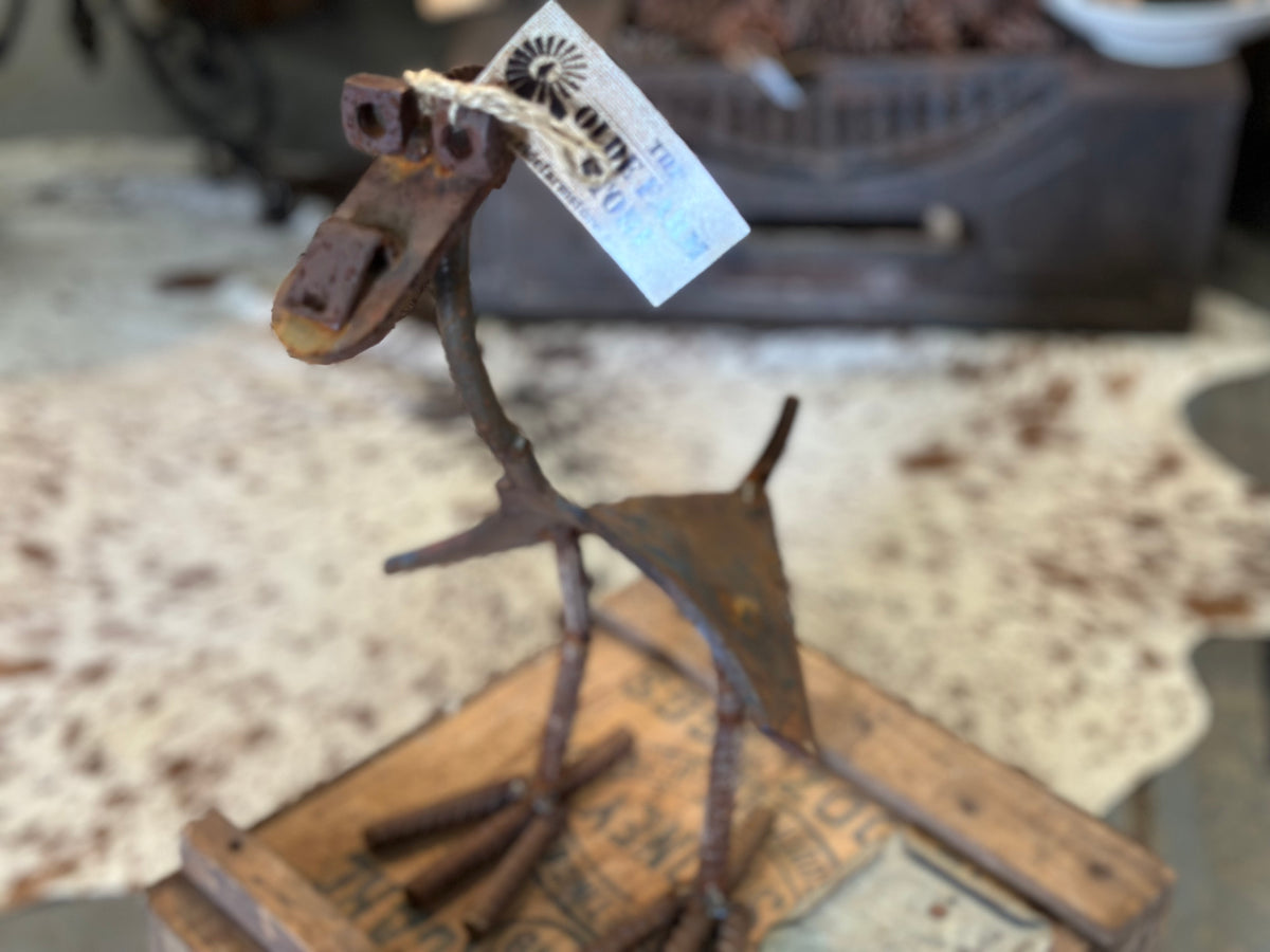 HANDMADE RUST Sculpture – The OLDE Farm Store