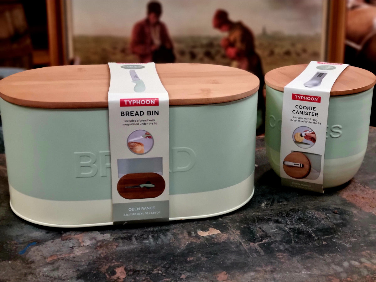 NEW GREEN Typhoon COOKIE tin 2.3L – The OLDE Farm Store