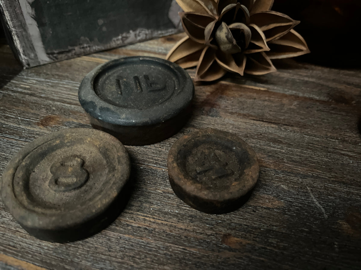 Vintage Weights – The OLDE Farm Store